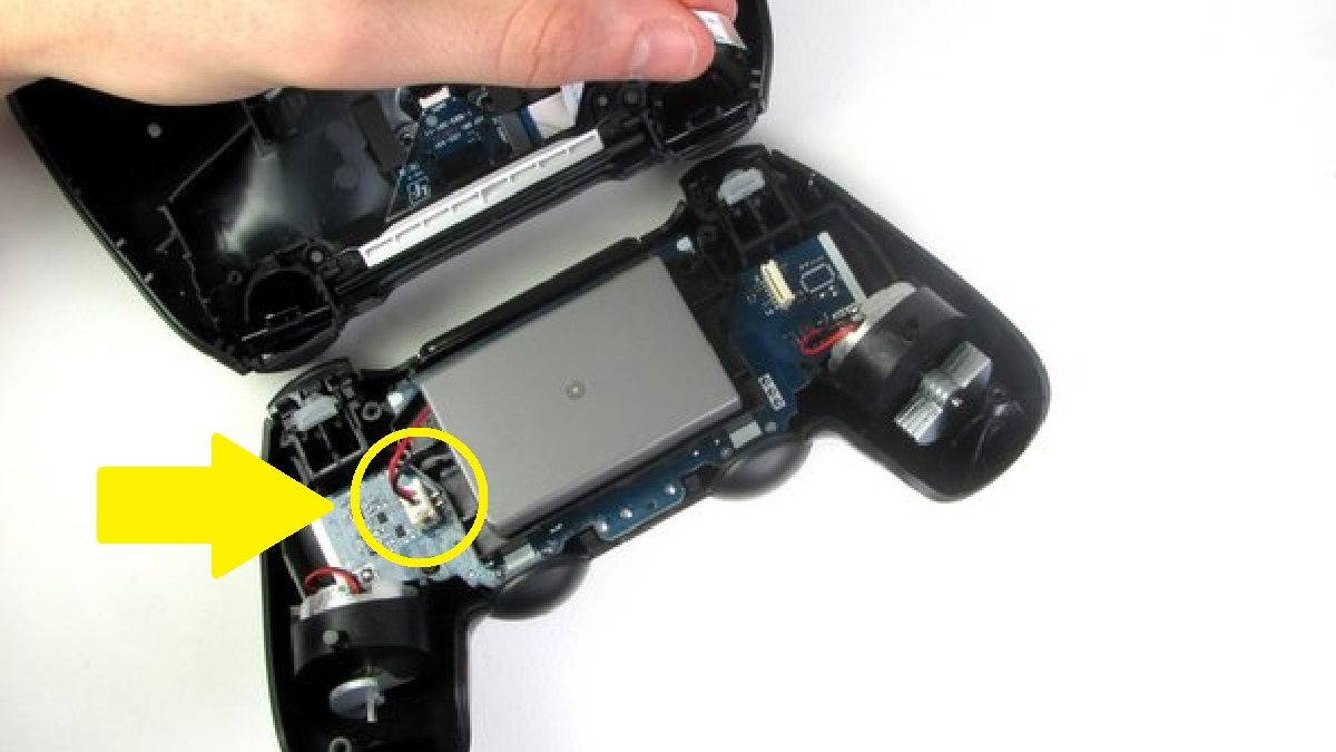 Cómo limpiar el mando de PS4 correctamente: por fuera (sin abrirlo) y ...